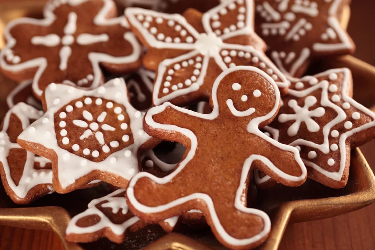 Quick and Easy Gingerbread Recipe | Revive Active – Revive Active UK